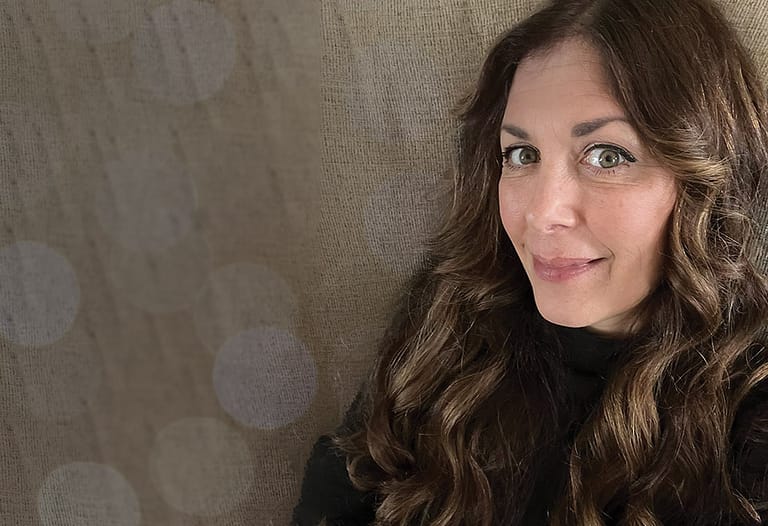 Home - Welcome to Jenna Reid Psychic Medium